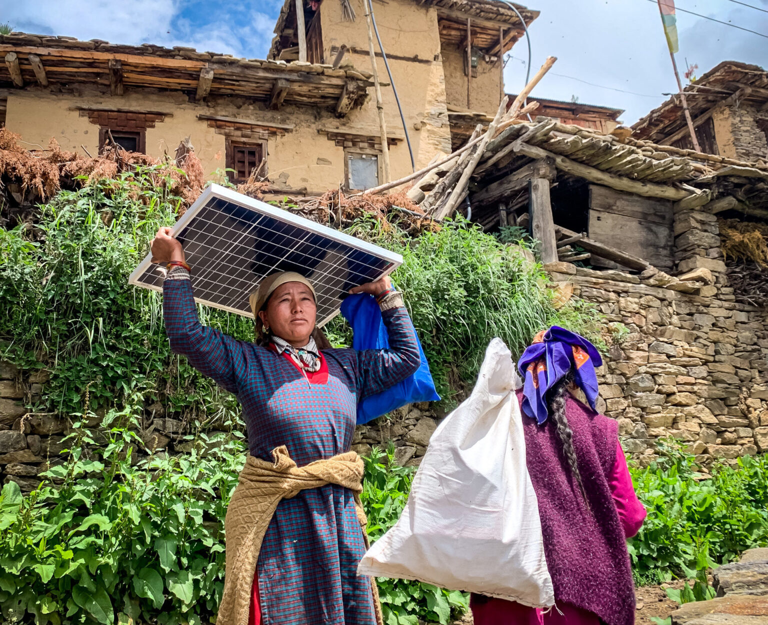 Remote Nepal Village Receives 45 Solar Systems – Barefoot College ...